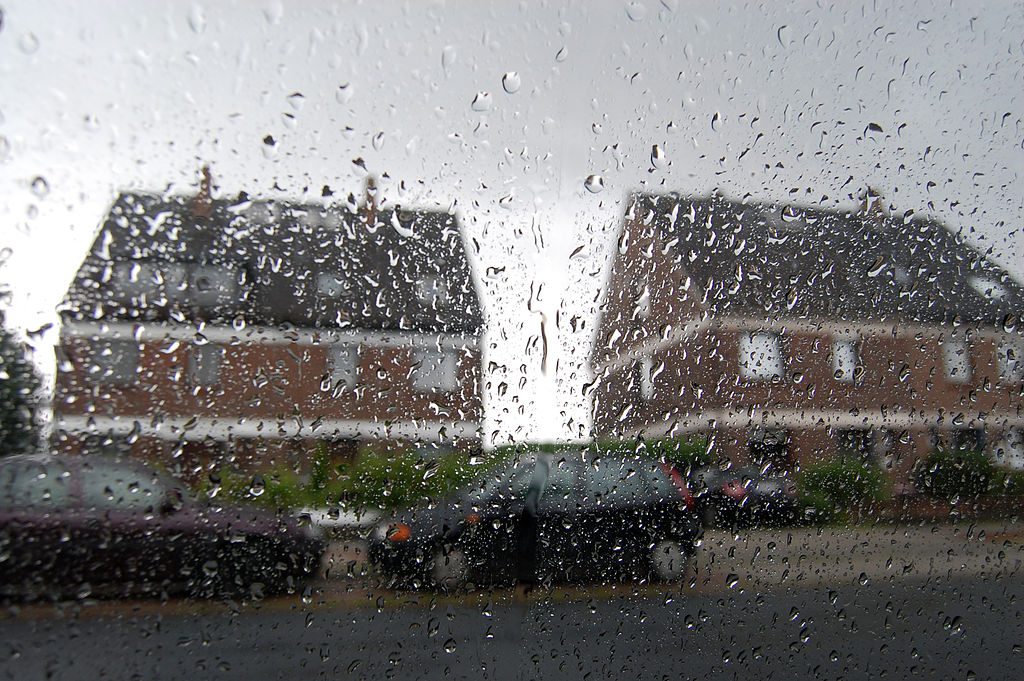 4 Tips to Prevent HVAC Damage in a Midlothian Rainstorm
